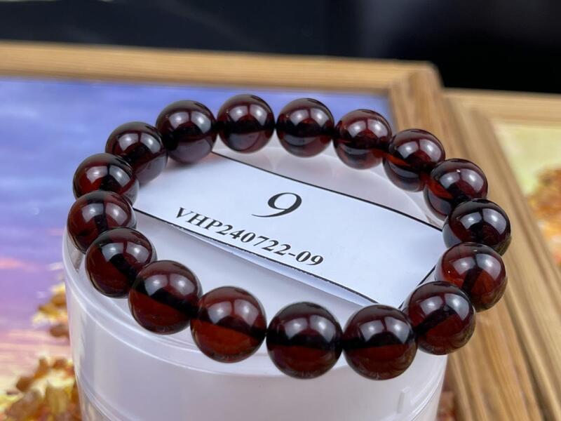 Hổ phách màu nào đắt nhất? Cách phân loại chi tiết